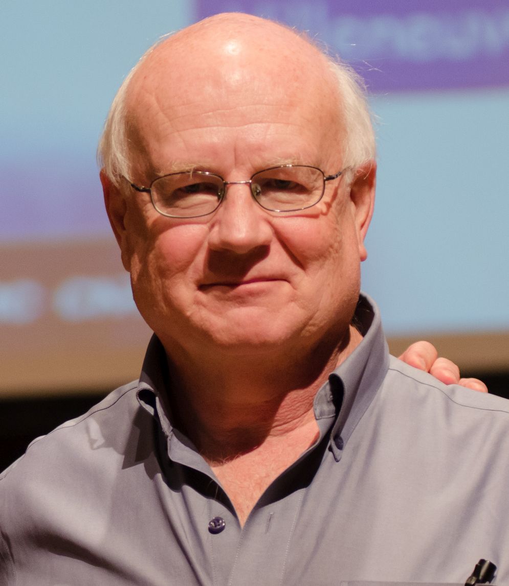 Dr David Villeneuve